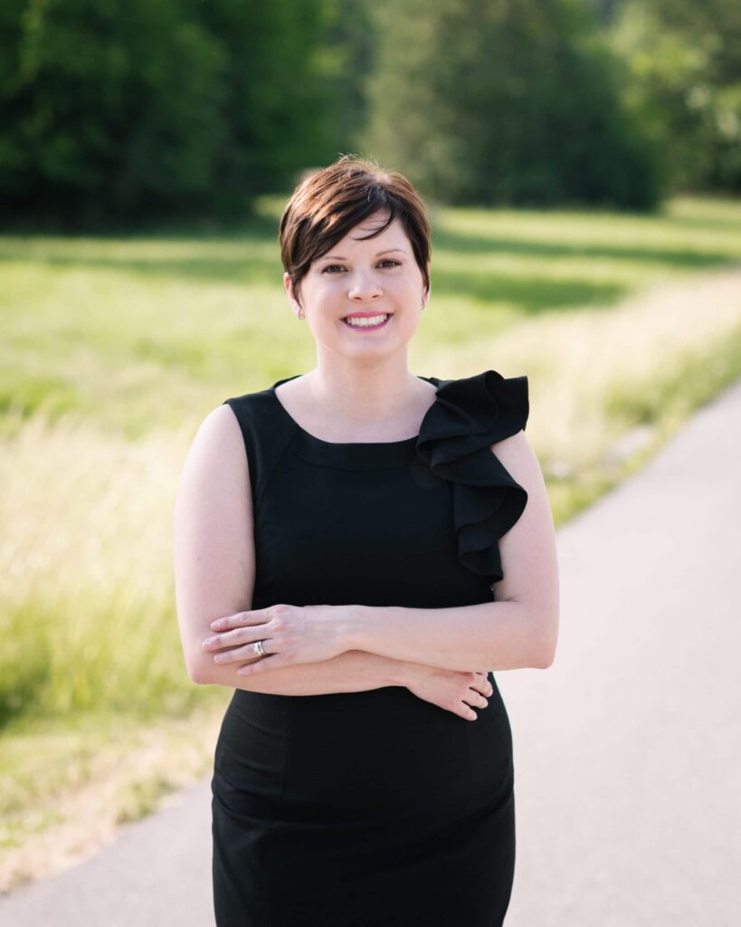 KWP-Monica-Headshot-16 | Kellyn Wilson Photography | Williamsburg ...